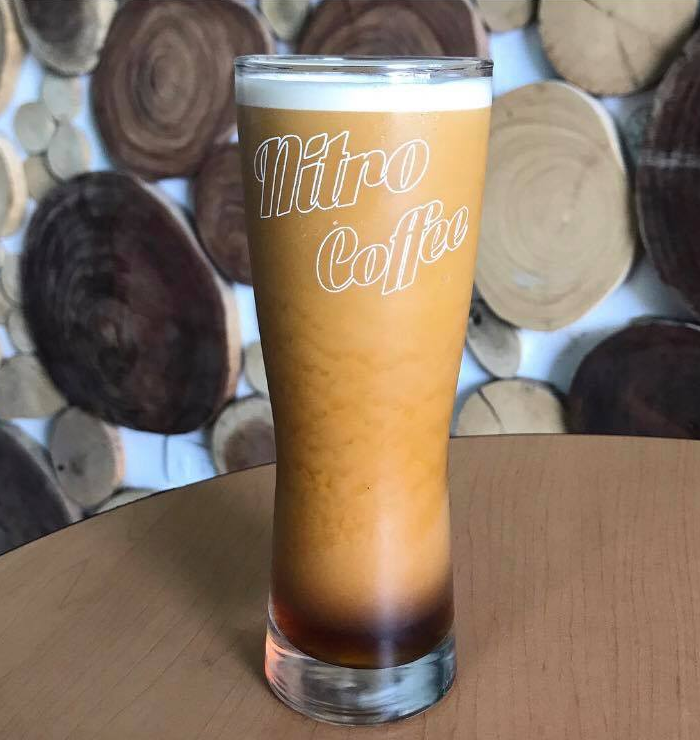 Mano a Mano - Nitro Cafe