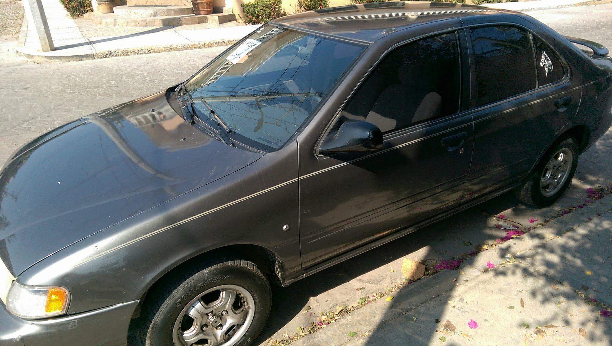 Mano a Mano - Nissan Sentra 96 4Cl estandar