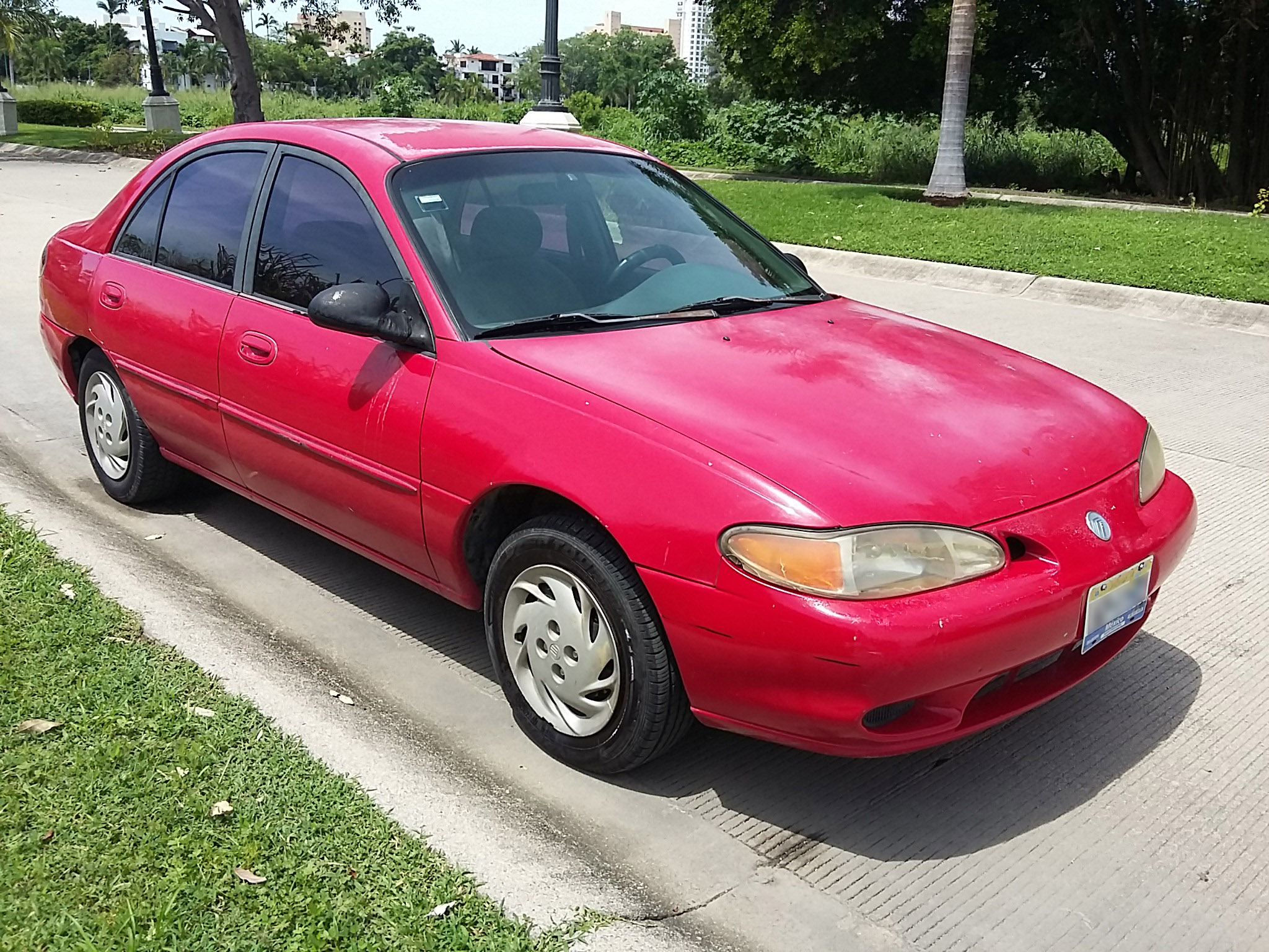 Mano a Mano - Mercury Tracer 1997